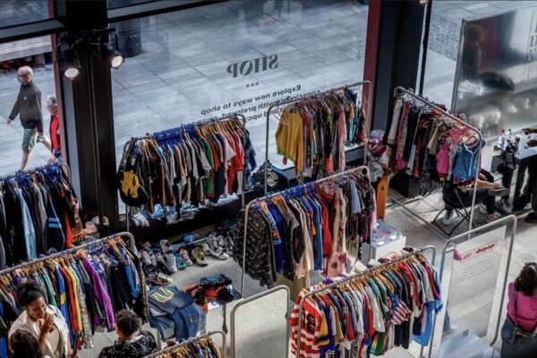 8 Tips: How To Entice People Into Your Retail Store - FoundPop